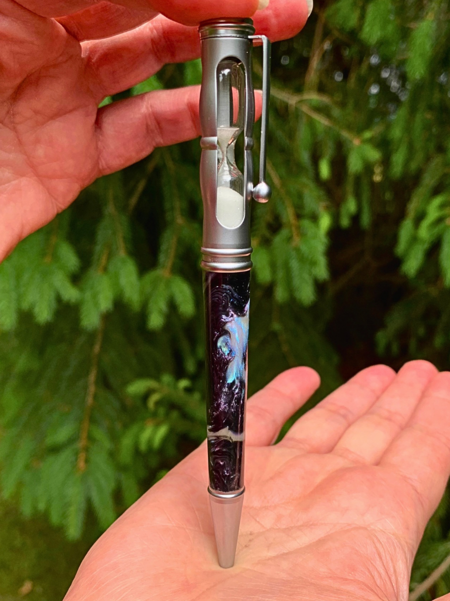Hourglass Pen - Tiffany Glass – BwA Woodturning