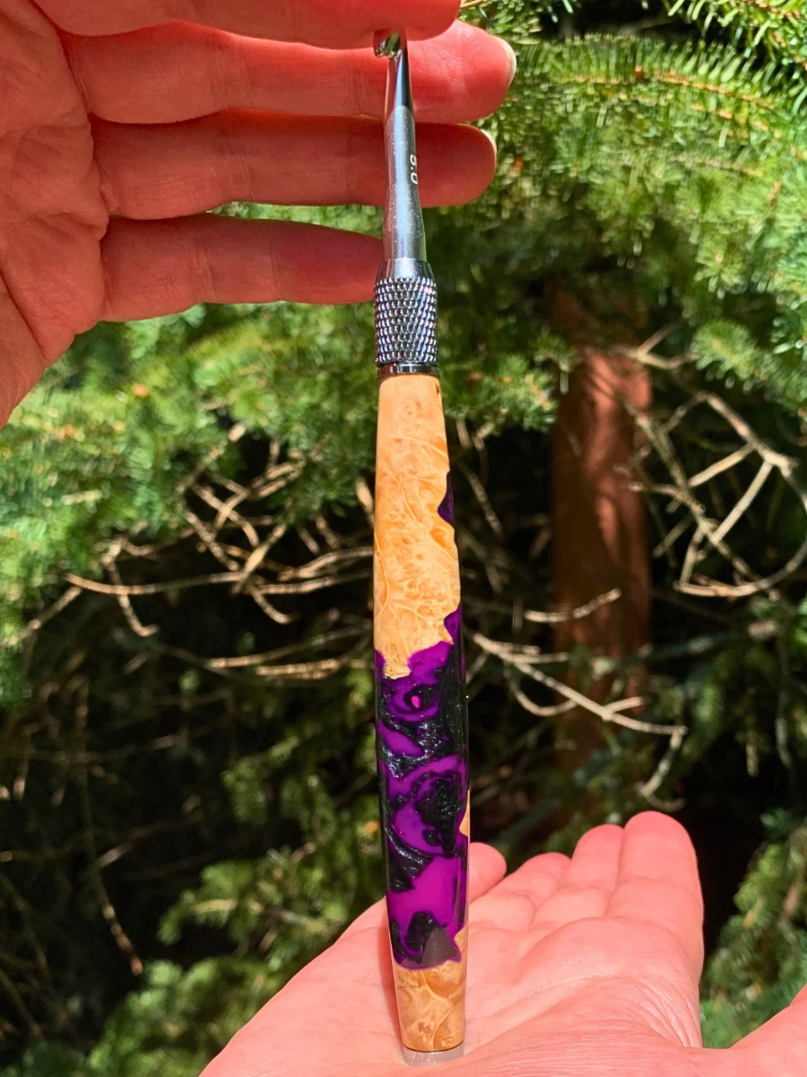 Crochet Handle & Hook Set (Extra Long) - Obsidian Violet – BwA Woodturning